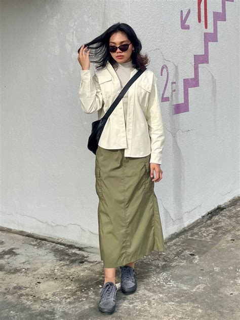 ดูไอเดียสไตล์การแต่งตัวสำหรับ「เสื้อเชิ้ต ผ้าเจอร์ซี่ แขนยาว ทรงหลวม、เสื้อเชิ้ต ผ้าลินินผสม