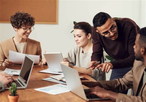 Minutes Of Meeting All You Need To Know LearnXYZ