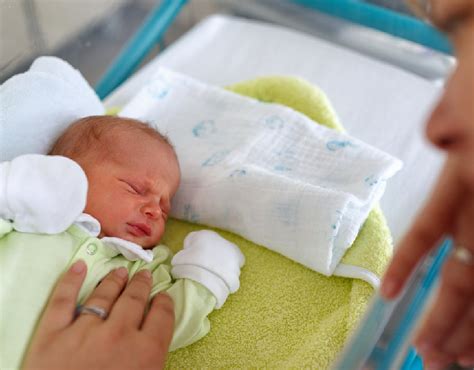 Newborn Constipation Signs Causes And Treatments Mustela Usa