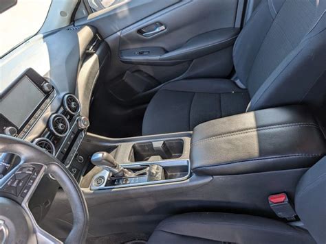 2020 Nissan Sentra Auto Select Groups