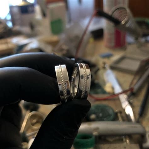 심플한 디자인의 실버반지 Iine Ring 95 베리타스95