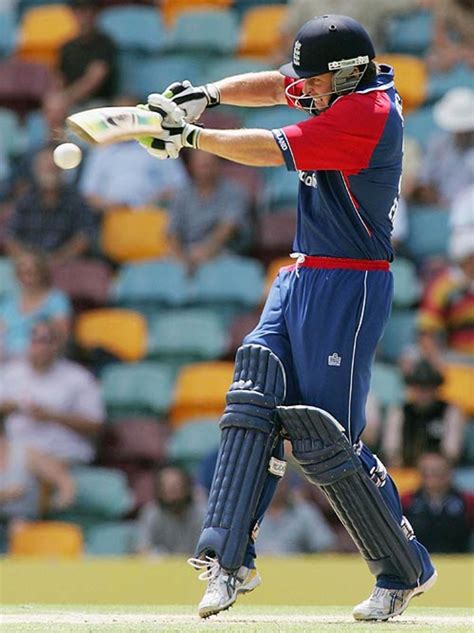 Ed Joyce Climbs Into A Pull Shot Ed Joyce Climbs Into A Pull Shot