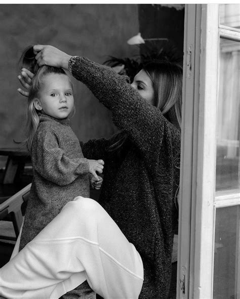 Mother Daughter Photography Poses Mommy Daughter Photos Mom Daughter