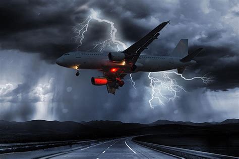 热固性和热塑性碳纤维复合材料的雷击损伤实测 智上新材料