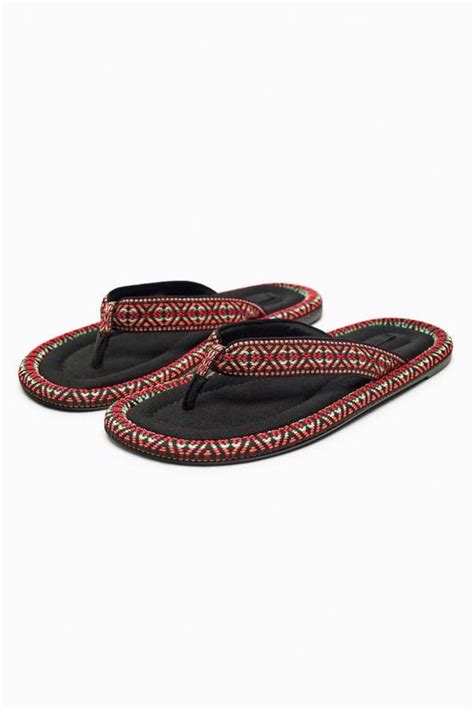 Шльопанці Zara сандалії з тканини з принтом Zara — ціна 499 грн у каталозі Шльопанці Купити