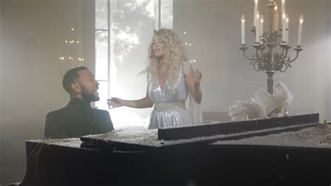 Carrie Underwood Unwraps Video For John Legend Xmas Duet Hallelujah