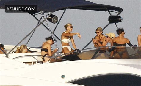 Devon Windsor Celebrates Her Bachelorette Party With Hot Models On A Yacht In Cabo San Lucas