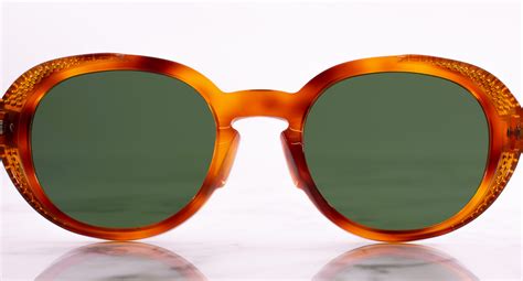 Resrei Massimo Sekay By Trinitage