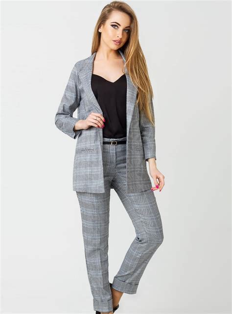 Діловий одяг для жінок 60 фото