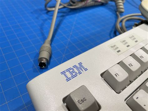 1995 Ibm Model M15 Ergonomic 13h6689 11 September 1995 Clickykeyboards