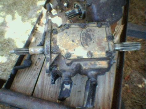 Saginaw 3 Speed Colum Shift Tranny SE Kanas Pirate 4x4