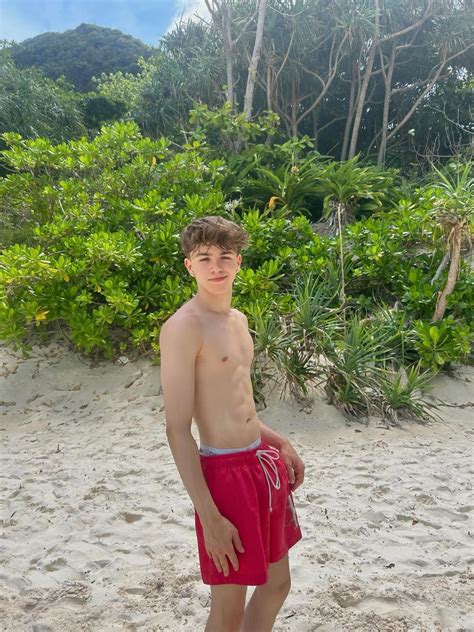 Liam Leigh Liamleighh • Threads Say More