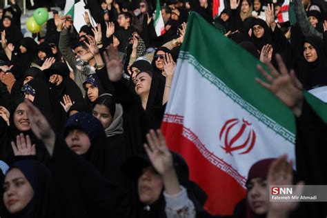 اجتماع بزرگ مدافعان حجاب و حریم خانواده در ورزشگاه آزادی