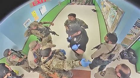 Uvalde Massacre Response By 5 Dps Officers Being Investigated
