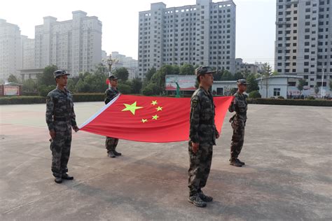 激发爱国情怀 激励强军斗志 河南省西华县人武部组织官兵隆重举行升国旗仪式 中华龙都网 周口报业传媒集团主办 河南省重点新闻网站