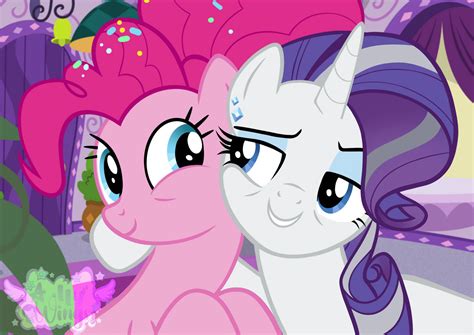 Pinkie Pie And Rarity Kiss