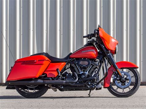 Motorcycle. (131) CFC