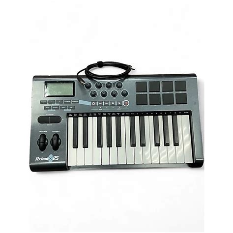 Used M Audio Axiom 25 Key Midi Controller Guitar Center