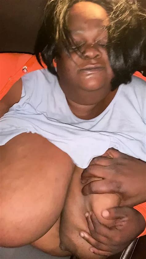 Quanisha Extremely Busy L She Got No Choice But To Suck Dick Blowjob