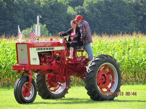 Tractors에 있는 Mark Otteson님의 핀