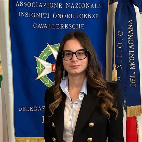 Elena Lil Elena On Threads