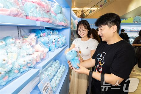 롯데월드 글로벌 인기 Ip 보노보노 콜라보 팝업 오픈 뉴스1