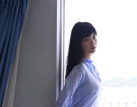 杂耍女神马场富美加拍居家写真 清纯不失性感