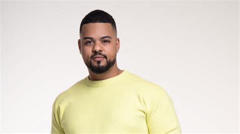 Velvet Celeb Intim Testrészek Tapizásához Hasonlította A Tésztadagasztást Csoki