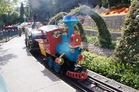 Casey Jr Circus Train Disney Wiki Fandom Powered By Wikia