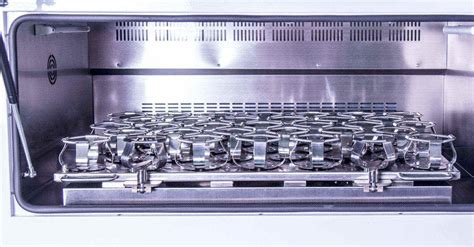 Factory Price 1285 Stacked Horizontal Shaker Incubator With Cooling And Humidity Oscillator Lab