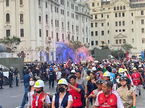 Aldíaperú On Twitter Rt Noticiasser Lima Movilización Del Día