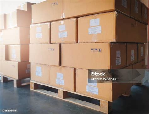 판지 상자 선적 제조 창고 고객에게 배송을 위한 골판지 상자 또는 패키지 상품의 스택 상자에 대한 스톡 사진 및 기타 이미지 Istock