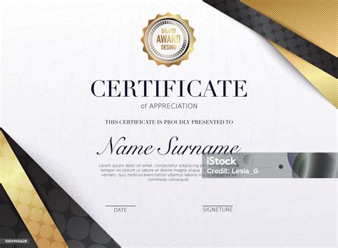 황금 장식 요소와 인증서 템플릿입니다 디플로마 졸업 디자인 수상 벡터 일러스트입니다 학위에 대한 스톡 벡터 아트 및 기타 이미지 학위 0명 골동품 Istock