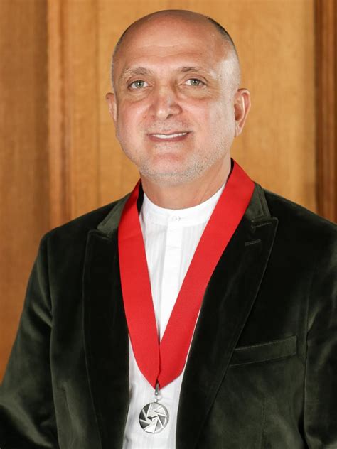 Nassib El Husseini Ordre De Montréal