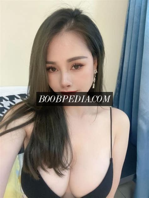 Hello Guys I Am From Thailand I Stay In Cozy Safe Hotel In Tecom And Will Be Happy Invite U