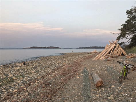 Camping At Rathtrevor Beach Provincial Park A Walk And A Lark