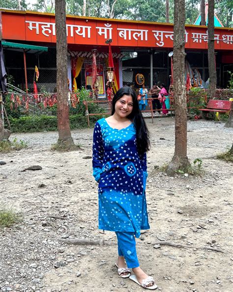 Sona Sonakshirawat01 • Instagram Photos And Videos