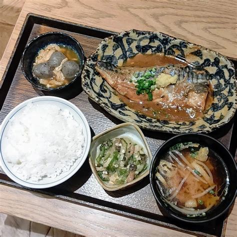 【土鍋炊ごはん なかよし 渋谷ストリーム店】[東京都渋谷区] のメニュー！ごはんおかわり無料！テイクアウト お持ち帰り も