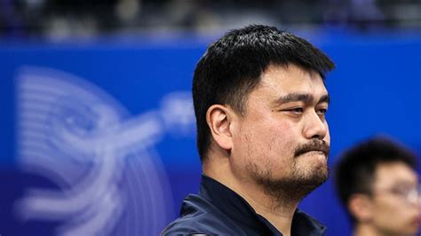 姚明赛后亲自道歉：我作为领队有很大责任运动装澎湃新闻 The Paper