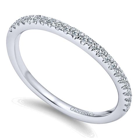 Wedding Band 14k White Gold Diamond Curved