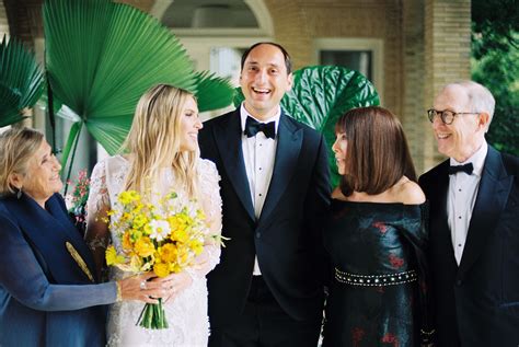 The Bride Wore Reem Acra And Custom Oneof To Her Autumnal Wedding In