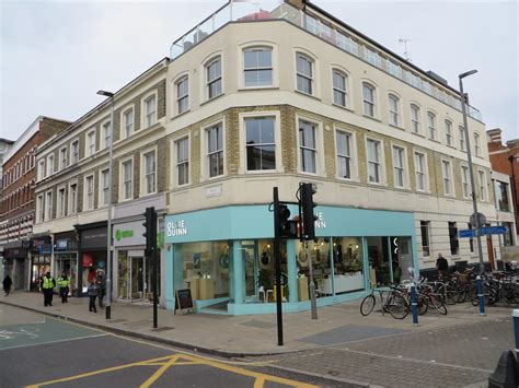 Putney High Street London Andrew Scott Robertson