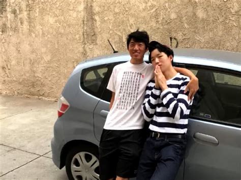 This Is Hello Kitty And Hello Mimmy R Lies