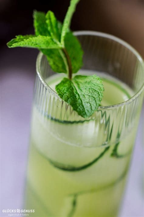 Selbstgemachte Limonade Mit Gurken Minz Sirup Glücksgenuss