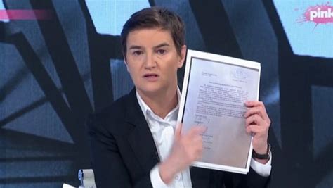 ОВО ЈЕ СЛУЖБЕНА БЕЛЕШКА Брнабићева показала доказ Дошао у полицијску станицу морао да лаже да