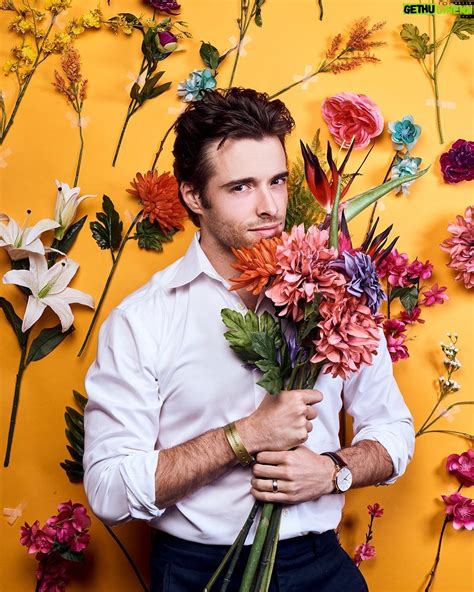 Corey Cott Wiki Biography Age Gallery Spouse And More