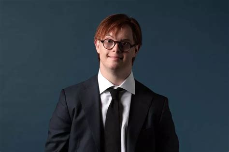 Bbc Call The Midwifes Reggie Jackson Star Daniel Lauries Famous Soap