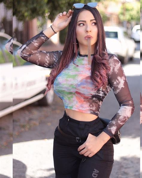 Karla Bustillos Karlybustillosg • Fotos Y Videos De Instagram