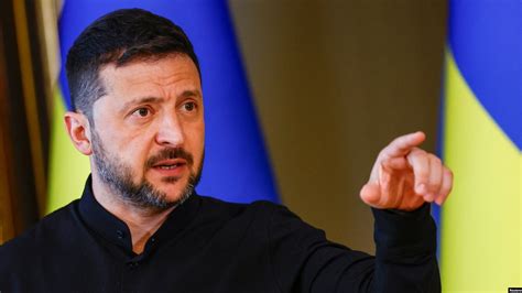 Зеленський прибув до Австрії з першим візитом за час повномасштабного вторгнення РФ Читайте на