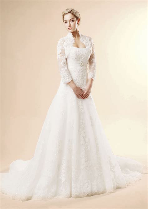 Jolie Gown Bridegood